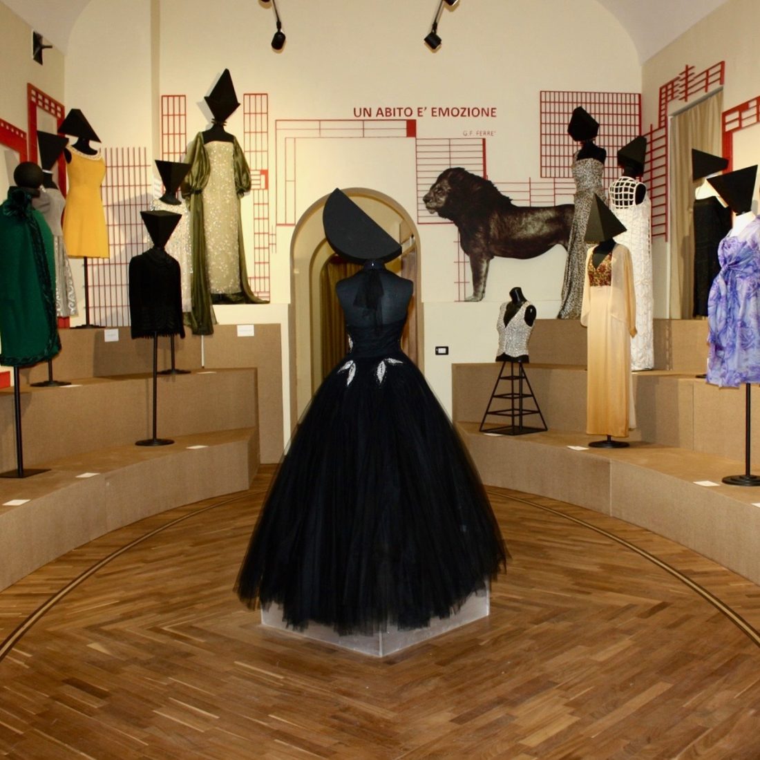 Museo della Moda di Napoli - Fondazione Mondragone - Artecard